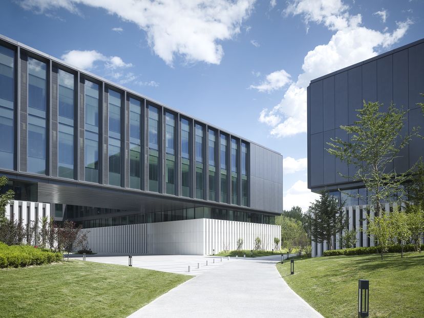 Huawei Technological Factory Buildings - Projekte - gmp Architekten