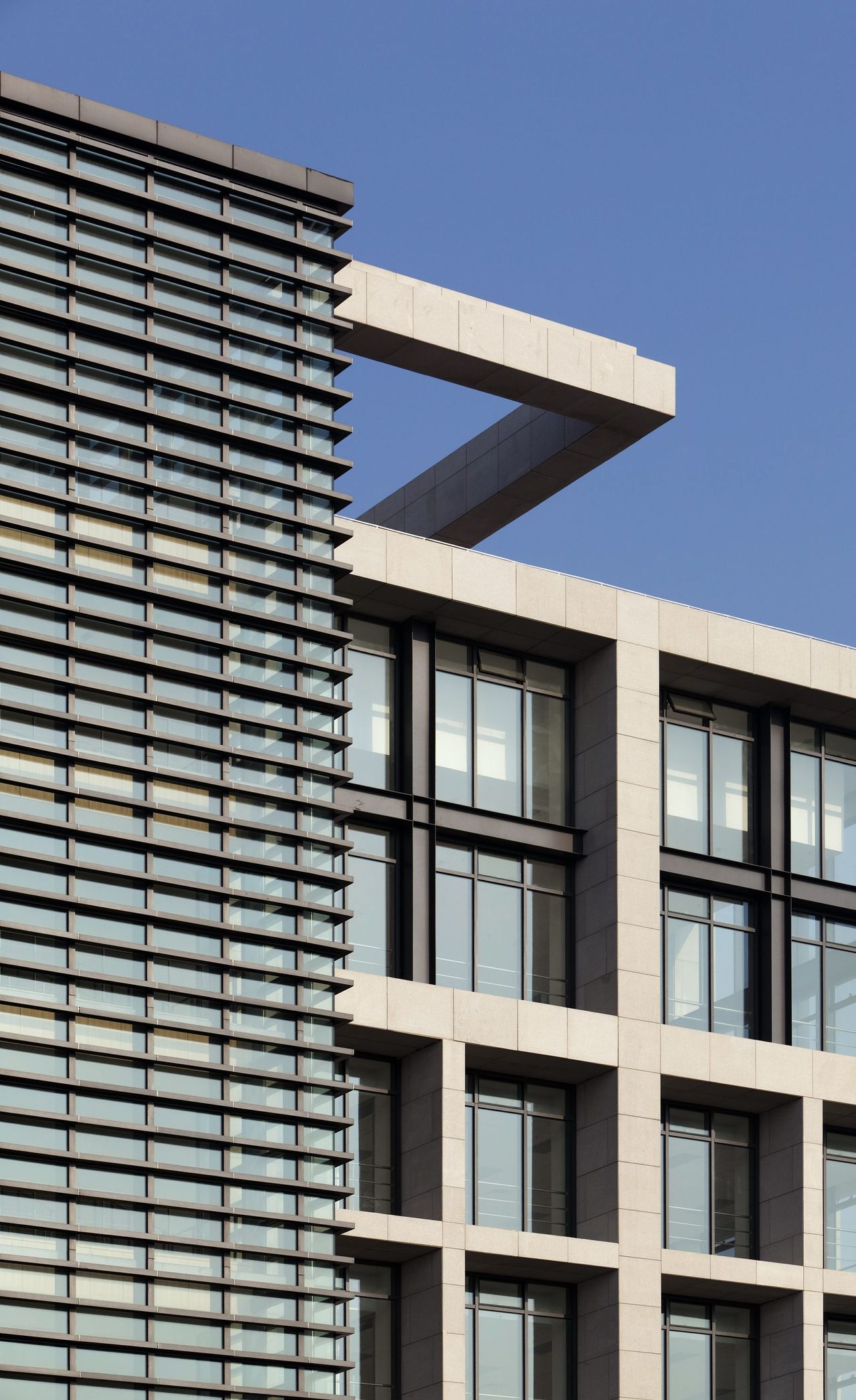 Gateway buildings - Projects - gmp Architekten