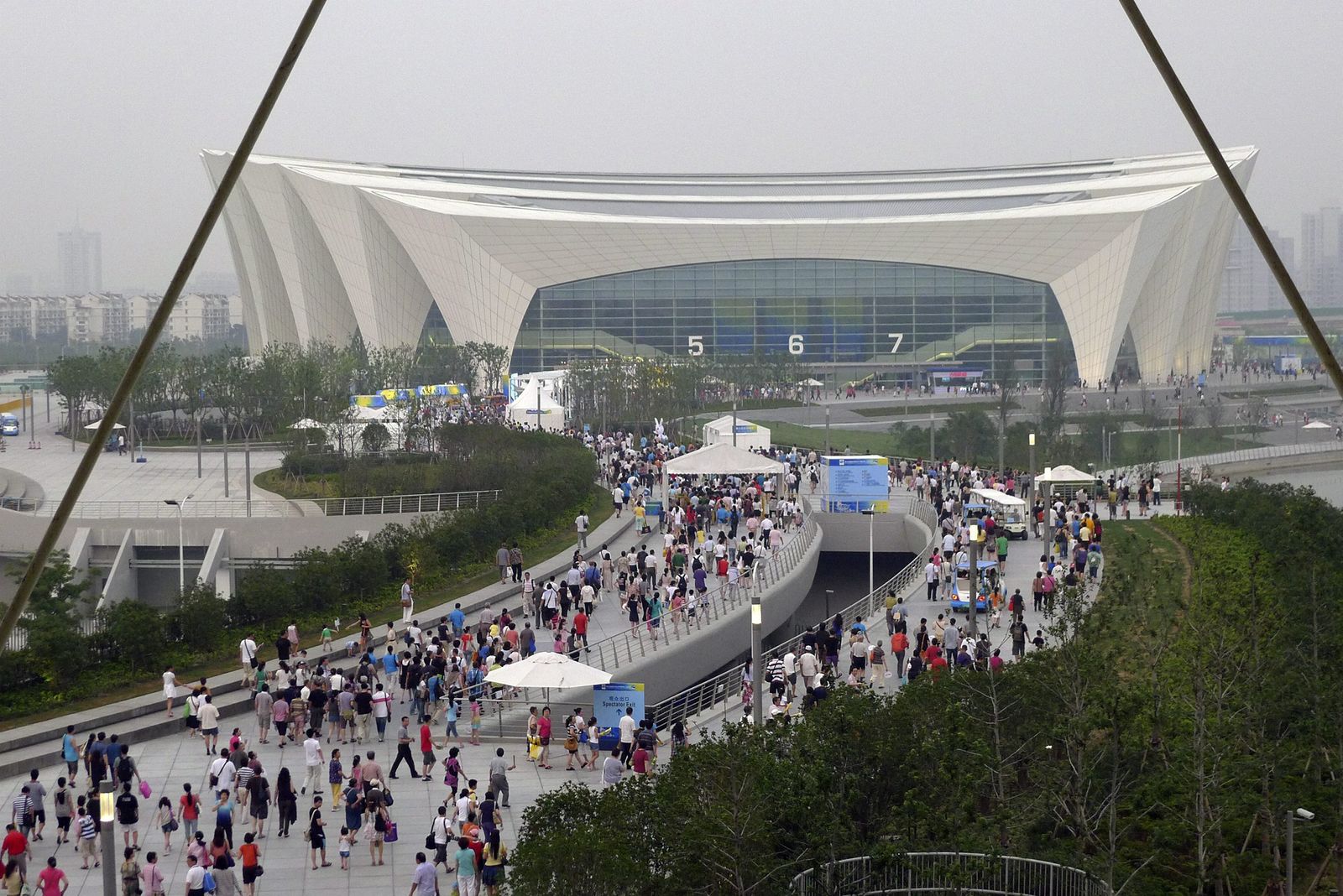 Shanghai Oriental Sports Center - Projects - gmp Architekten